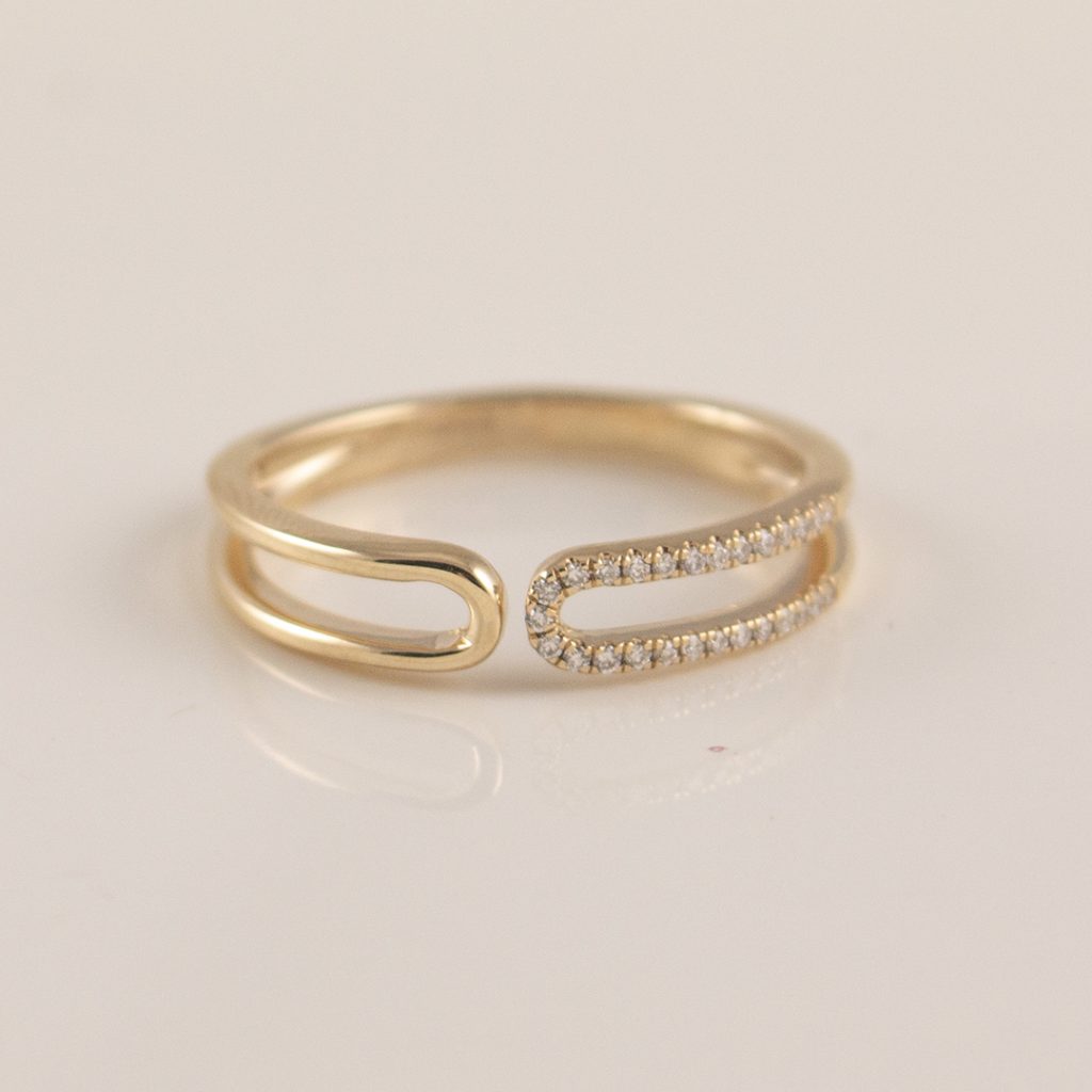 9ct Yellow Gold Diamond Paperclip Ring - London Road Jewellery